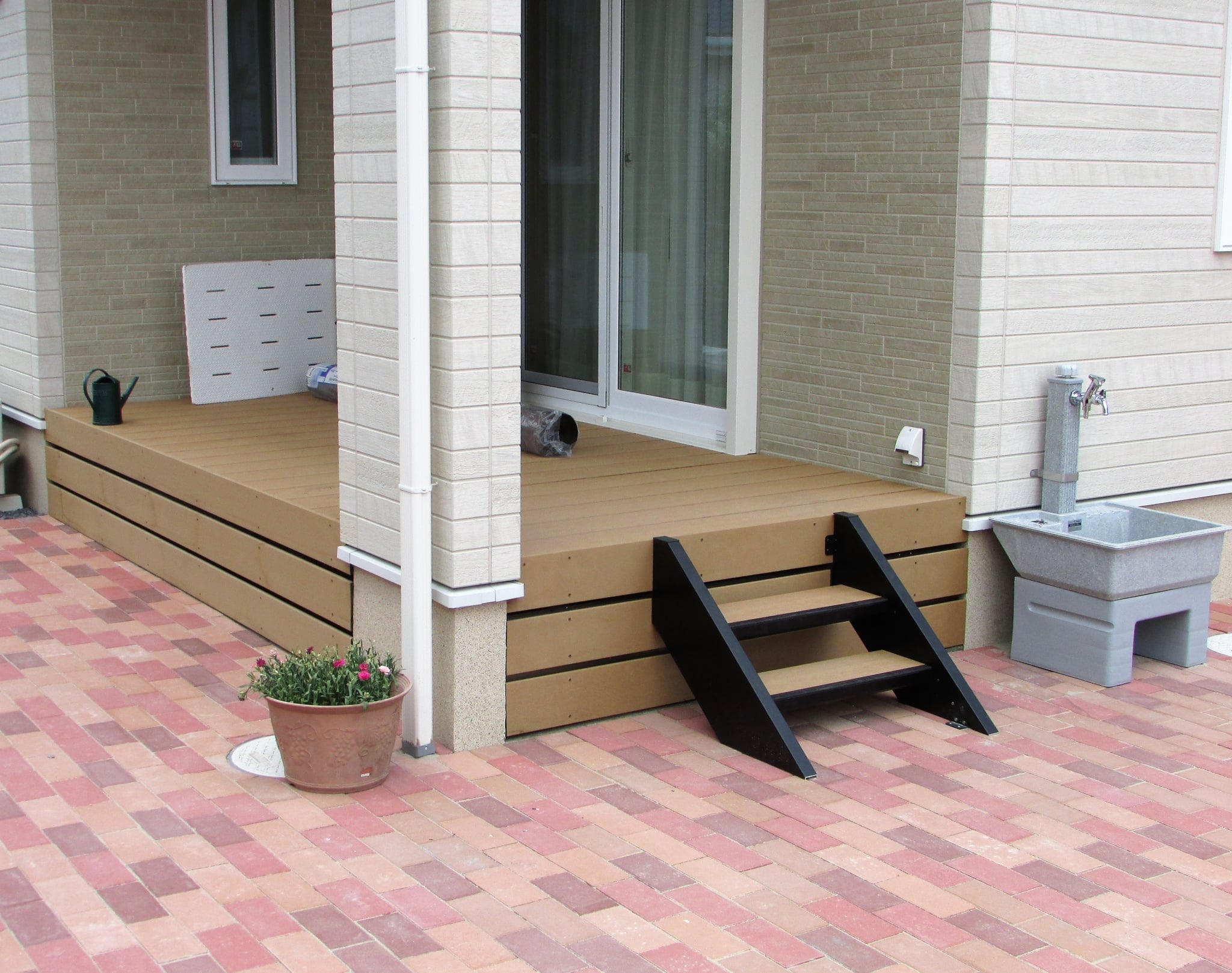 小山市外構工事 | 有限会社イサオ建業