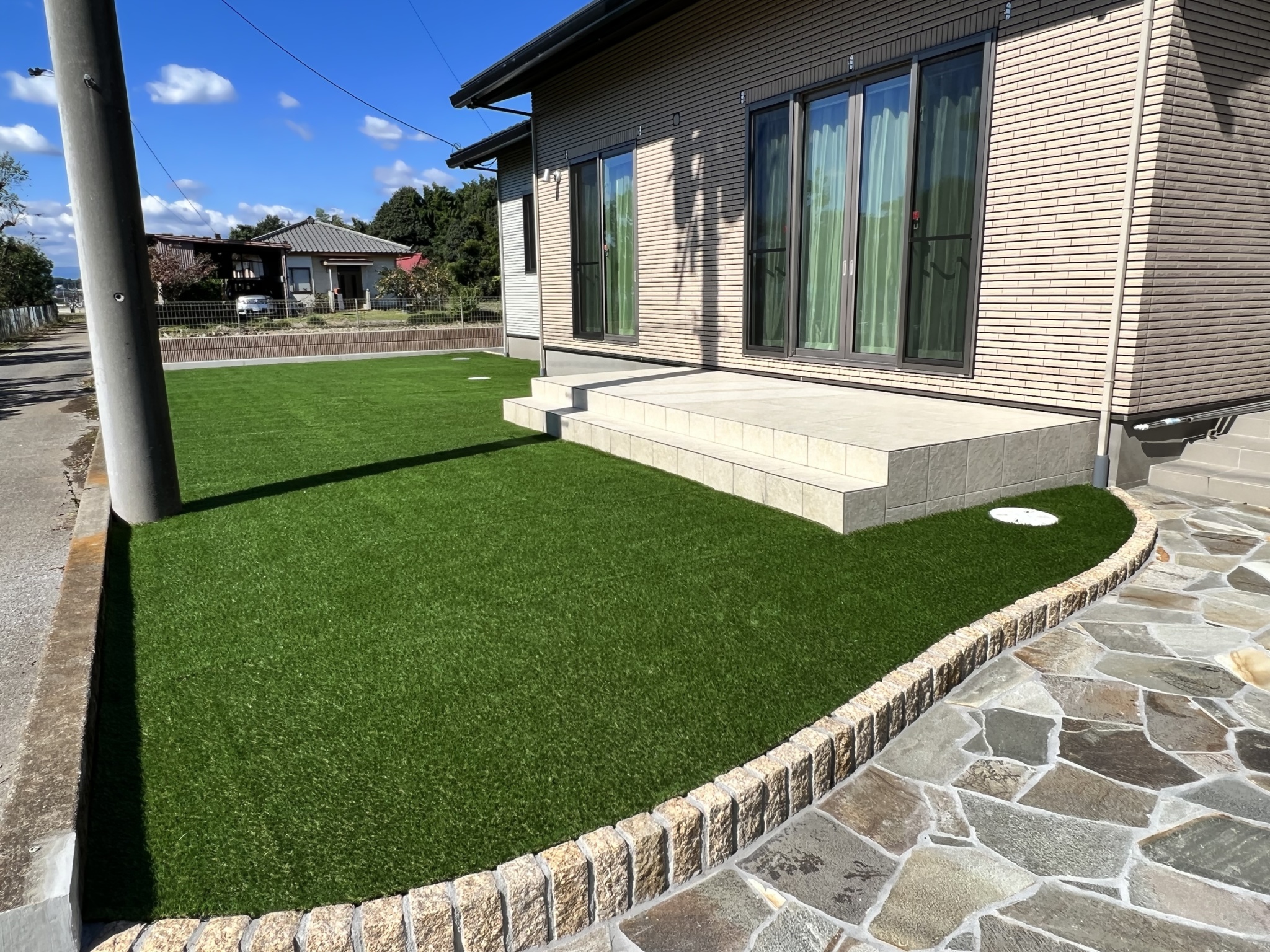 壬生町外構工事 | 有限会社イサオ建業